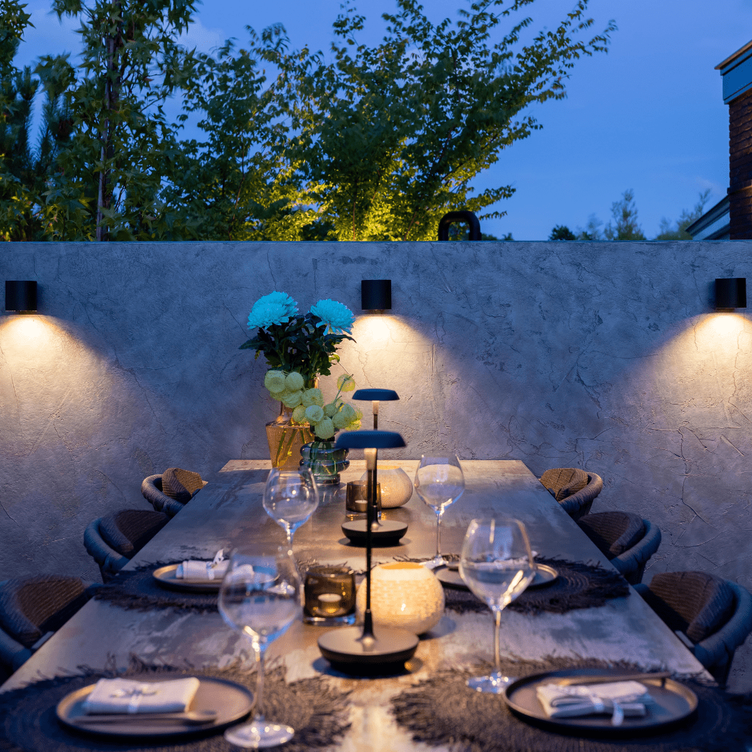 Discover SWAY TABLE | in-lite