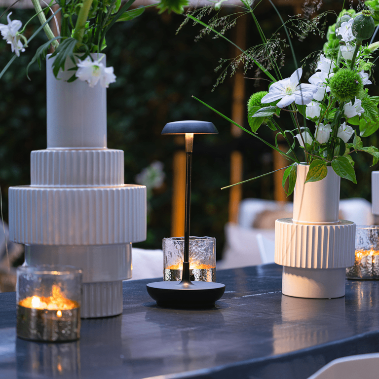 Discover SWAY TABLE | in-lite